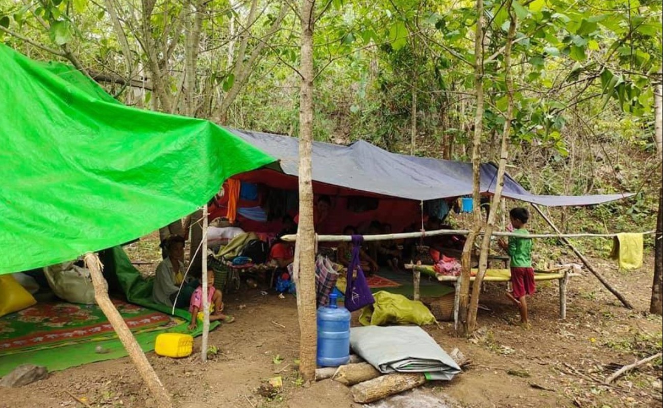 ကယားပြည်နယ် စစ်ဘေးရှောင်စခန်းများတွင် လသားကလေးငယ်များ ဝမ်းပျက်ဝမ်းလ