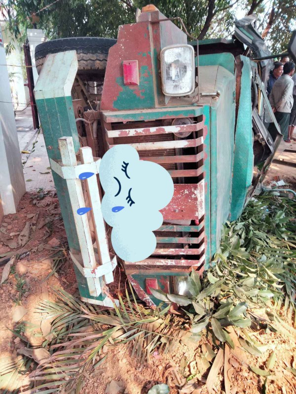 မုဒုံမြို့နယ်တွင် ကားတစ်စီး တိမ်းမှောက်ခဲ့ရာ အမျိုးသားတစ်ဦးသေဆုံးပြီး