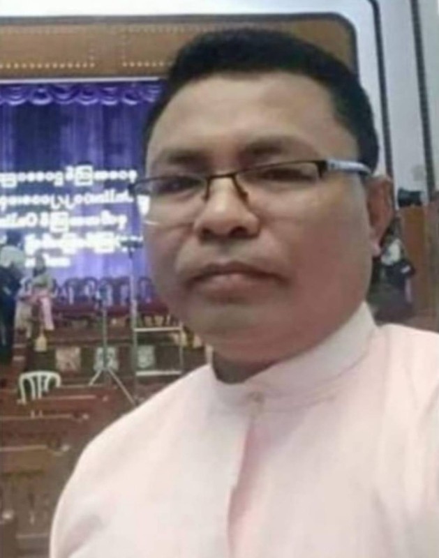ကျိုက်ထိုမြို့နယ် စီမံအုပ်ချုပ်ရေးကောင်စီအဖွဲ့ဝင်တစ်ဦးကို သေနတ်ဖြင့် ၉