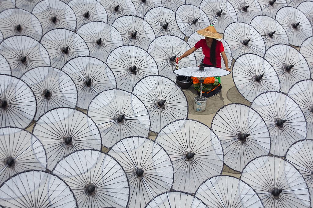 Myanmars Pathein Parasols With Unique Features Of Culture